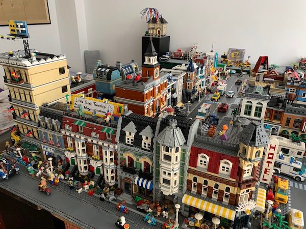 I Return to Lego Building | Lyn Miller-Lachmann